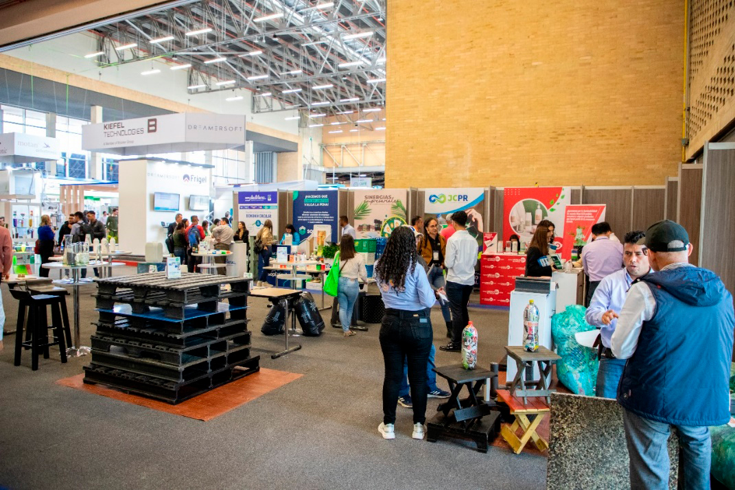 Acoplásticos - World Plastics Council